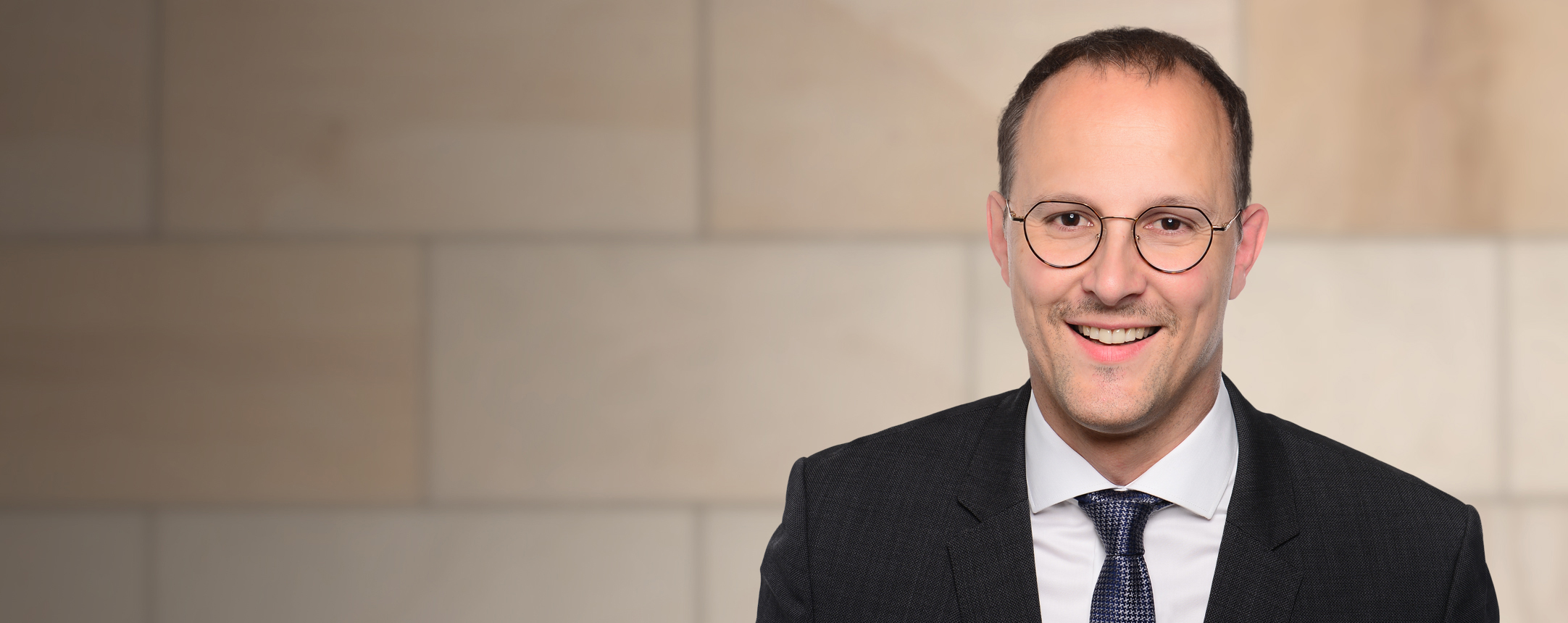 KPMG Law strengthens Legal Corporate Services with Thomas Giering ...